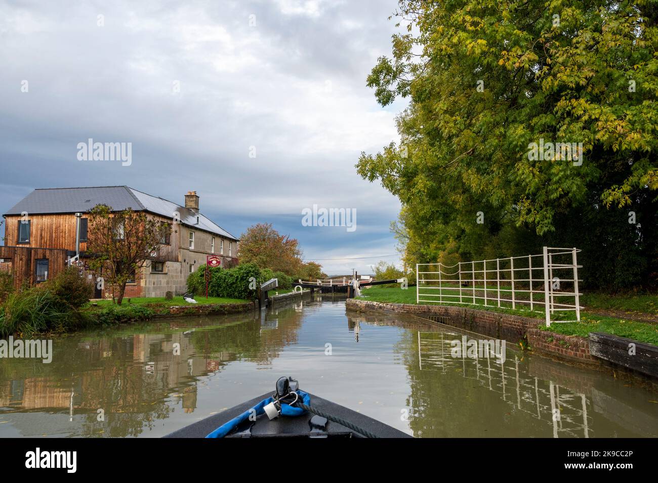 Semington locks hi-res stock photography and images - Alamy