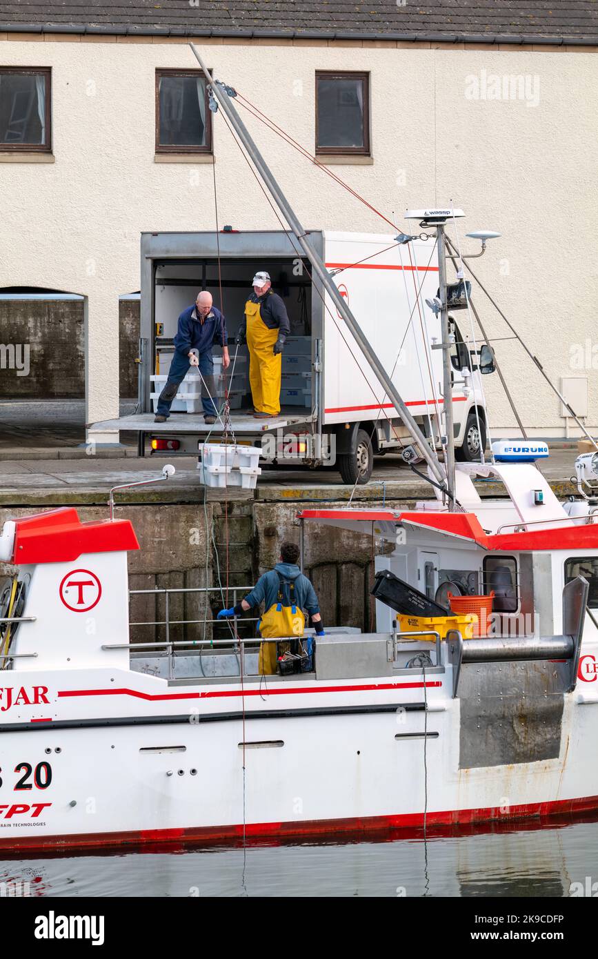 Fishing boat lossiemouth hi-res stock photography and images - Alamy