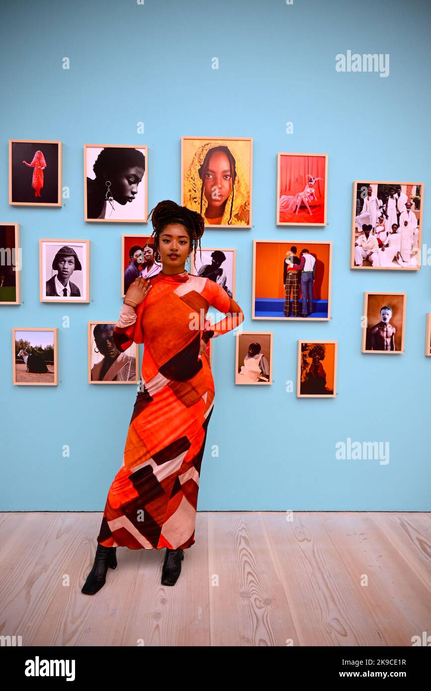 This October, Saatchi Gallery will present The New Black Vanguard ...