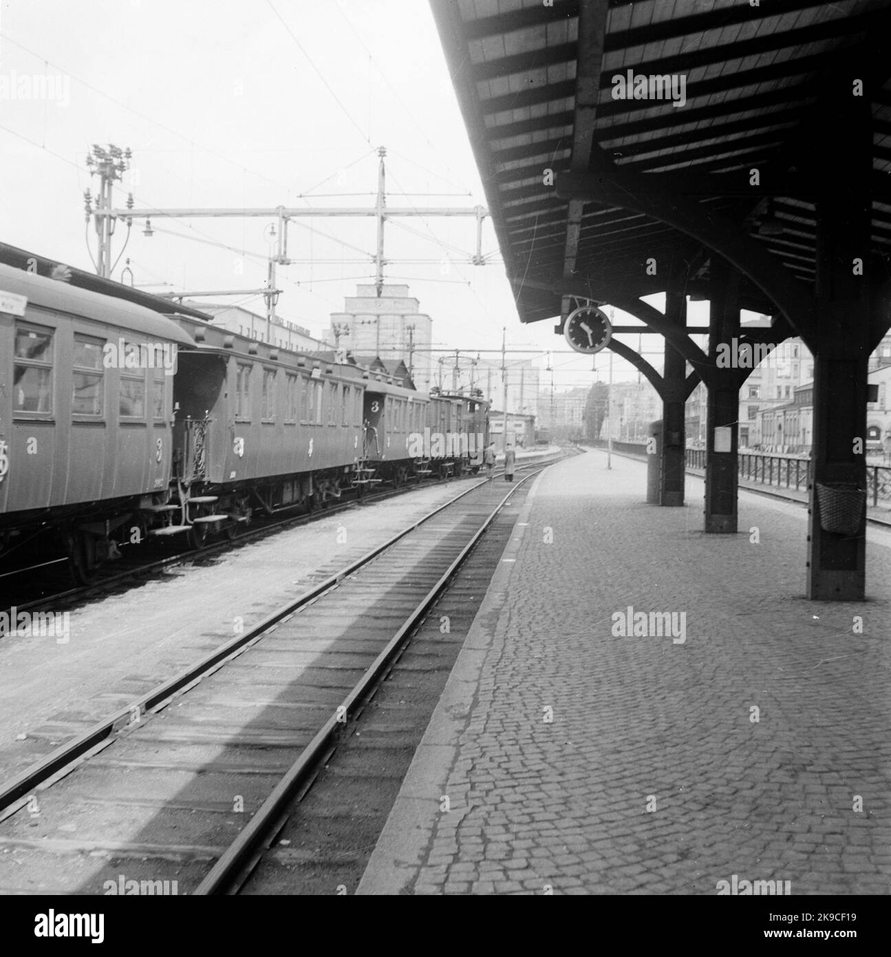The platform at Helsingborg's ferry station. The State Railways, SJ UB ...