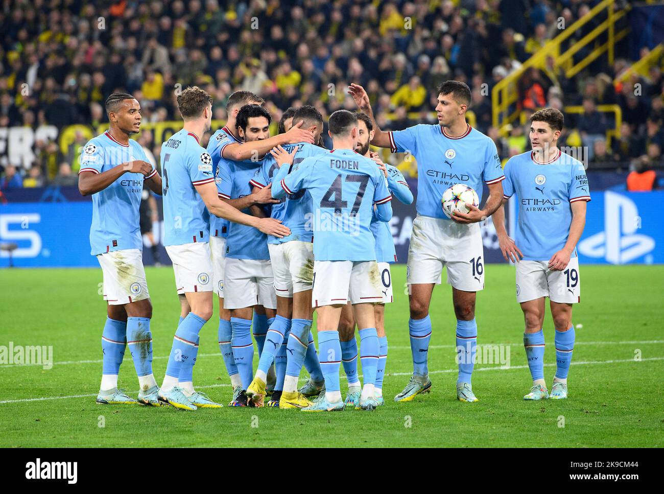 left to right Manuel AKANJI (ManCity), John STONES (ManCity), Ilkay ...