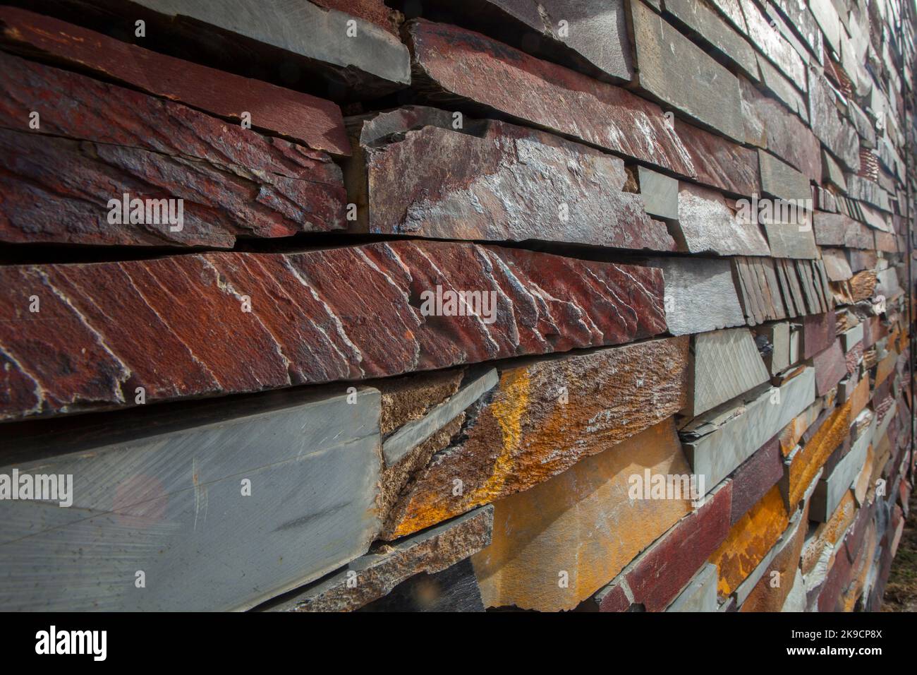 Natural colorful rust slate wall. Thick Slabs Stock Photo - Alamy