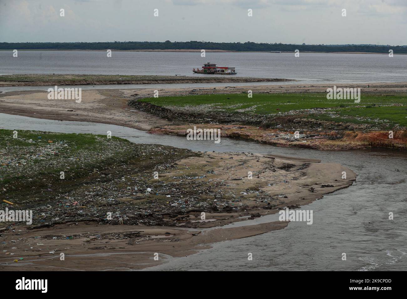 Tefe river hi-res stock photography and images - Alamy