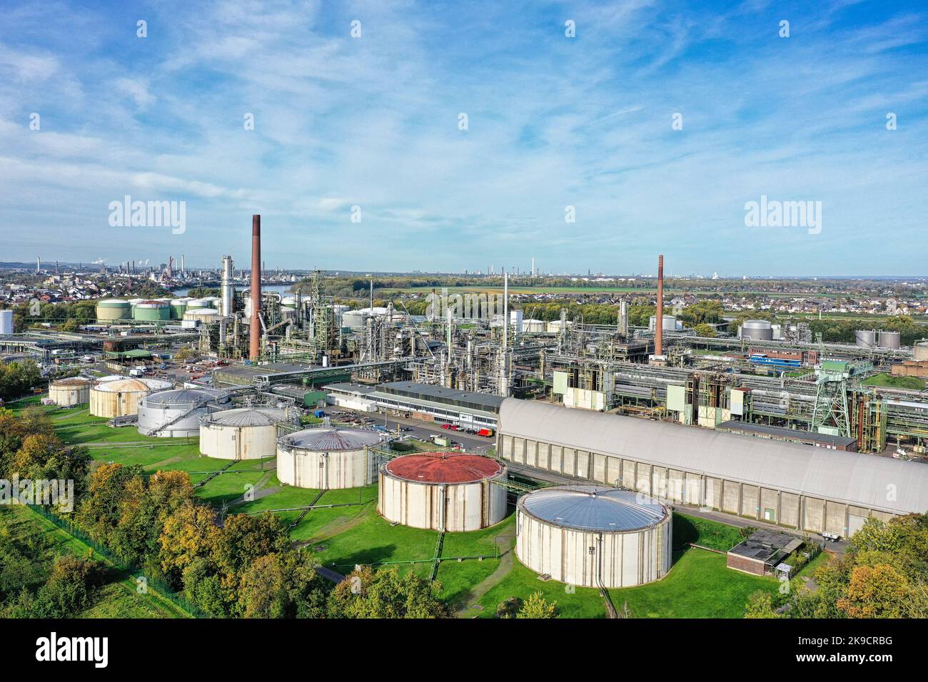 Wesseling oil refinery hi-res stock photography and images - Alamy
