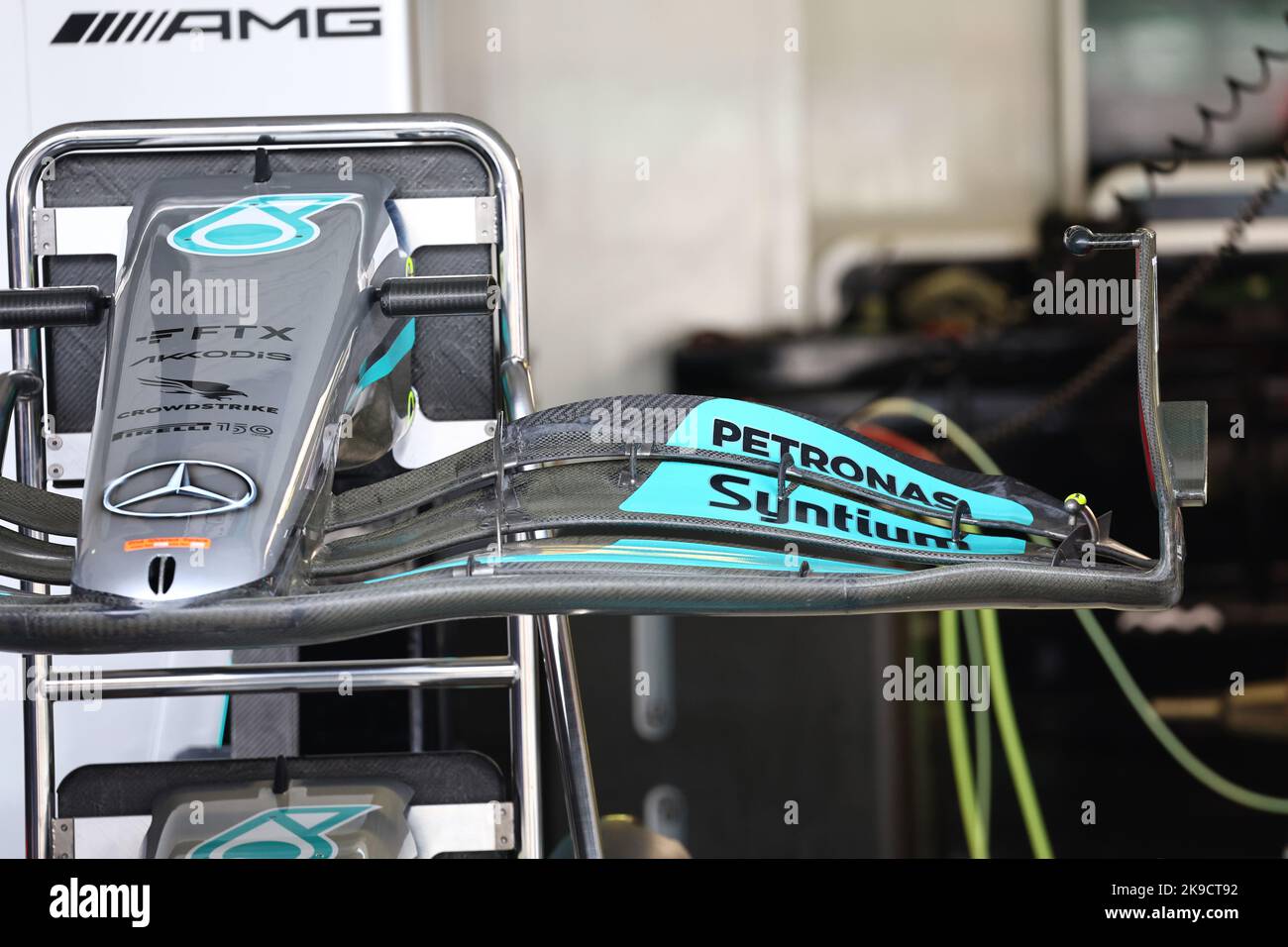 Mercedes f1 2022 front wing hi-res stock photography and images - Alamy