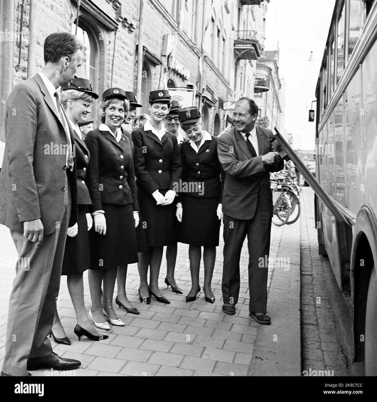 Bus hostess hi-res stock photography and images - Alamy