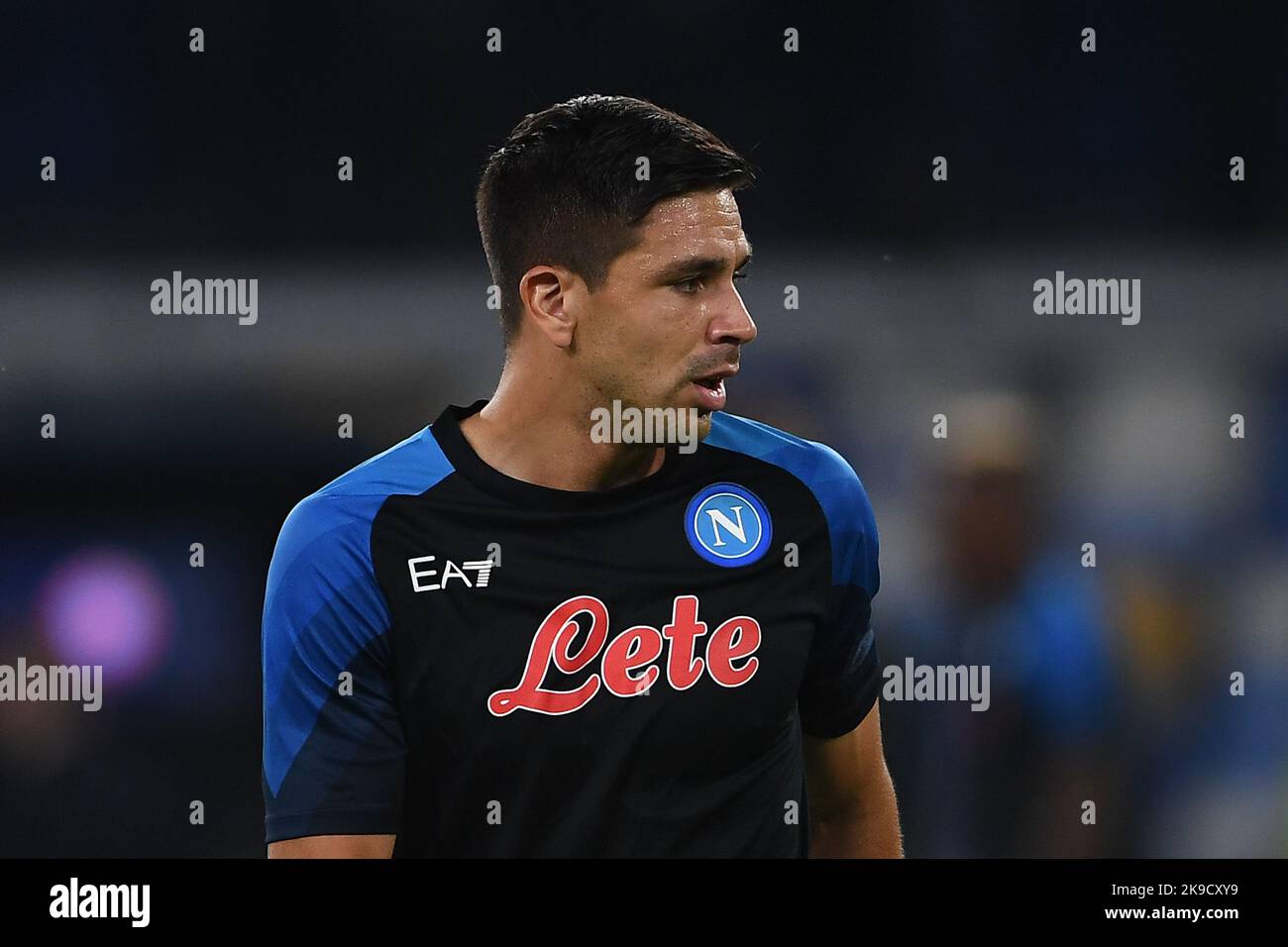NAPLES, ITALY - OCTOBER 26: Giovanni Simeone of SSC Napoli in action ...