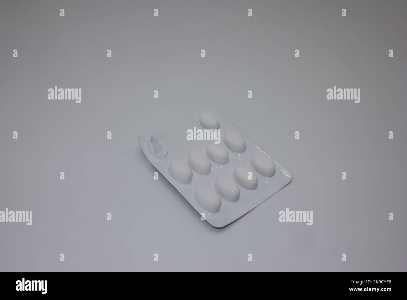 Empty blister pack hi-res stock photography and images - Alamy