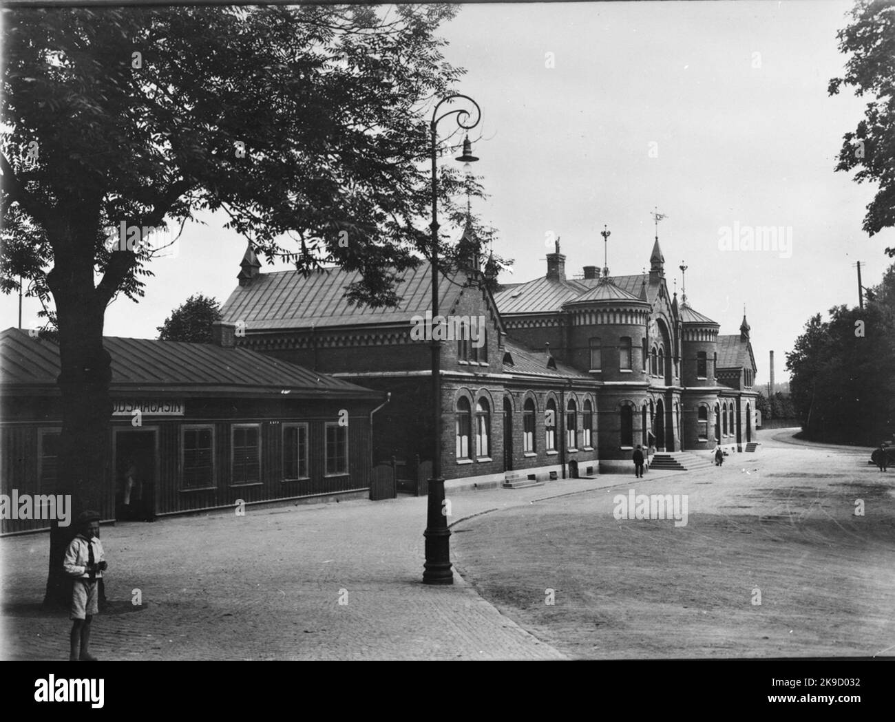 Borås lower station seen from the street side. The goods magazine on ...