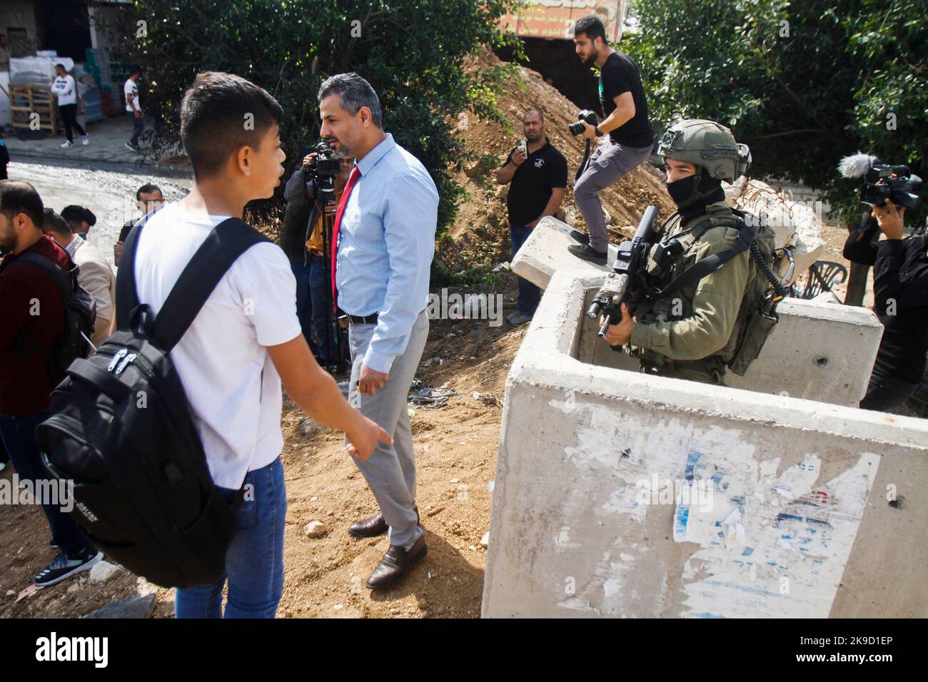 Nablus, Palestine. 26th Oct, 2022. An Israeli soldier seen guarding a ...