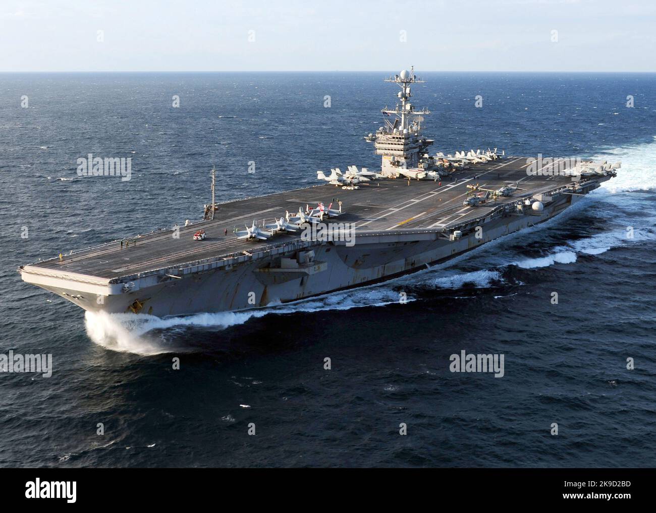 The aircraft carrier USS George Washington (CVN 76) U.S. Navy Stock ...
