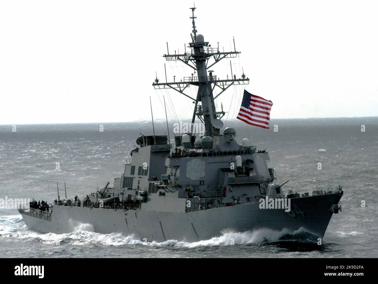 Guided missile destroyer uss carney ddg 64 hi-res stock photography and ...