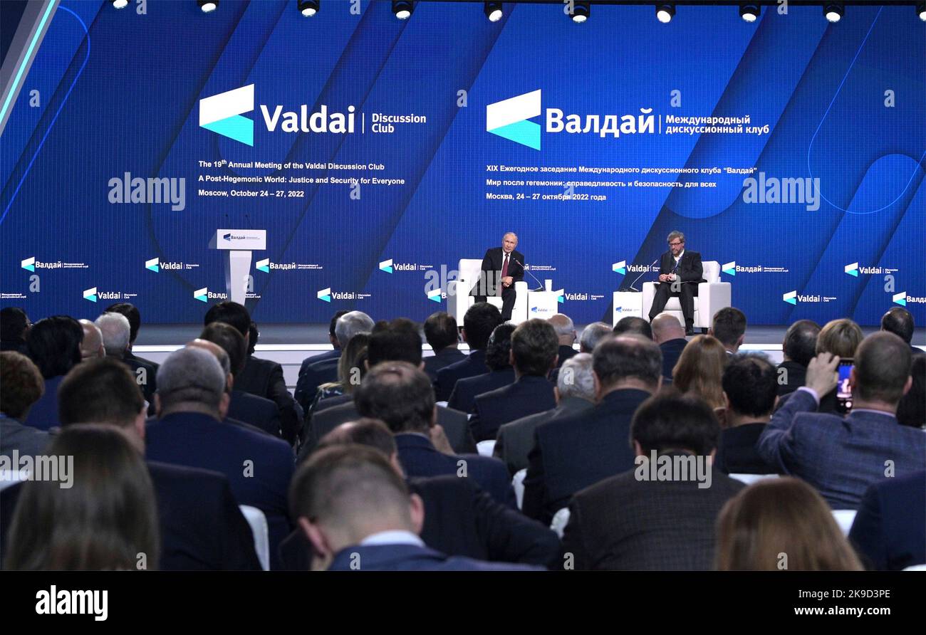 Moscow, Russia. 27th Oct, 2022. Russian President Vladimir Putin, left ...