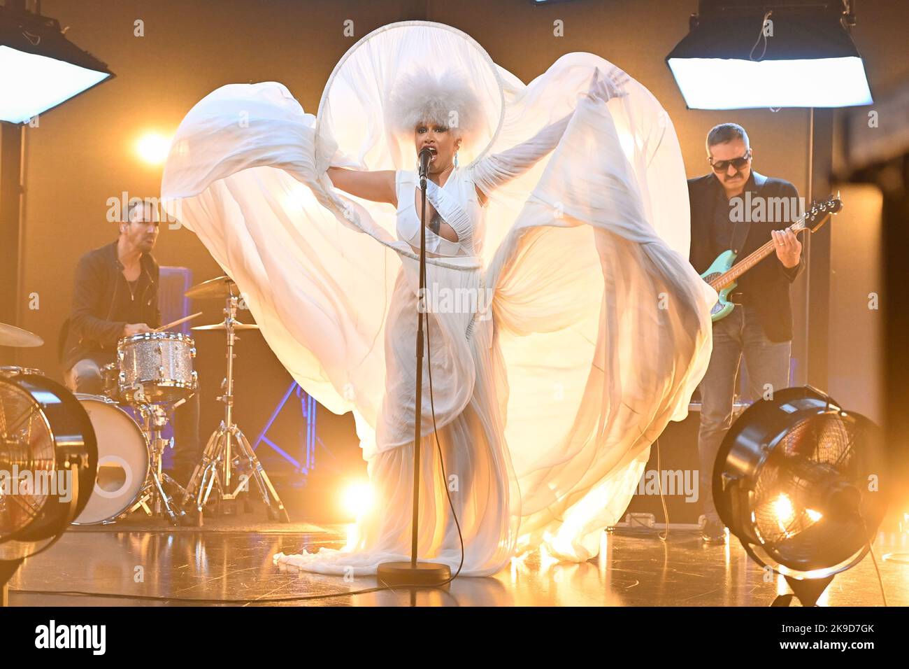 EDITORIAL USE ONLY Lady Blackbird performs during filming for the ...