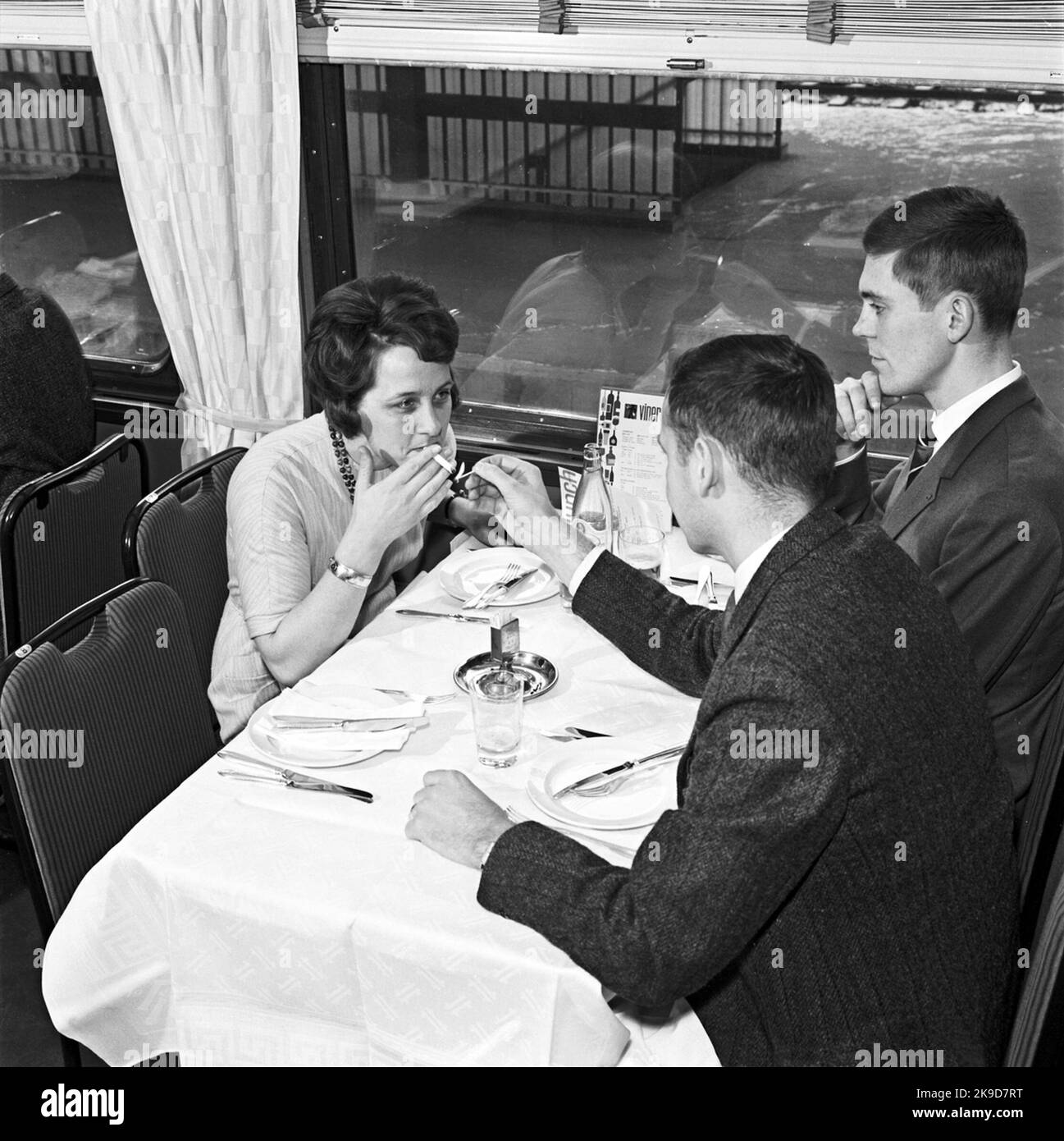 Restaurant wagon with extras. Carriage has modern decor and air ...