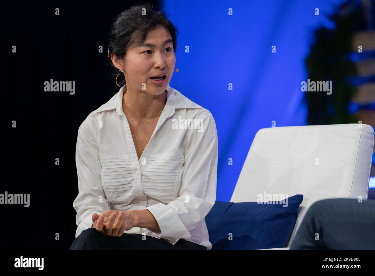 Metaverse connectivity summit hi-res stock photography and images - Alamy