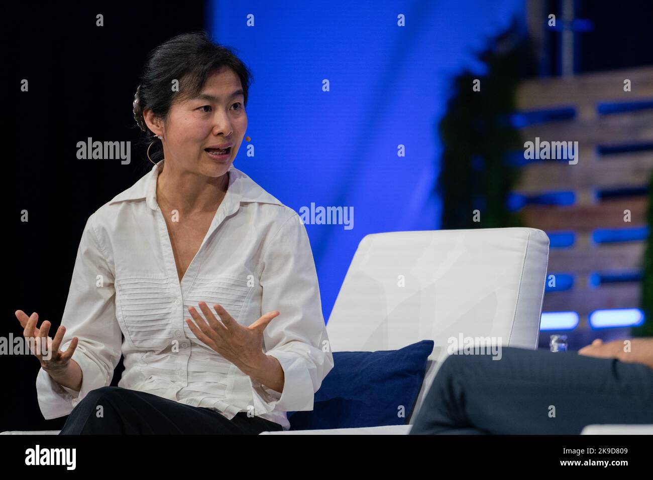 Metaverse connectivity summit hi-res stock photography and images - Alamy