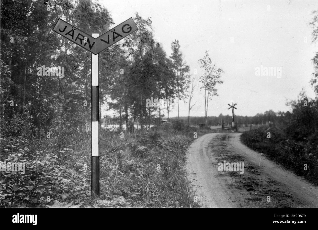 Cross road vehicle Black and White Stock Photos & Images - Alamy