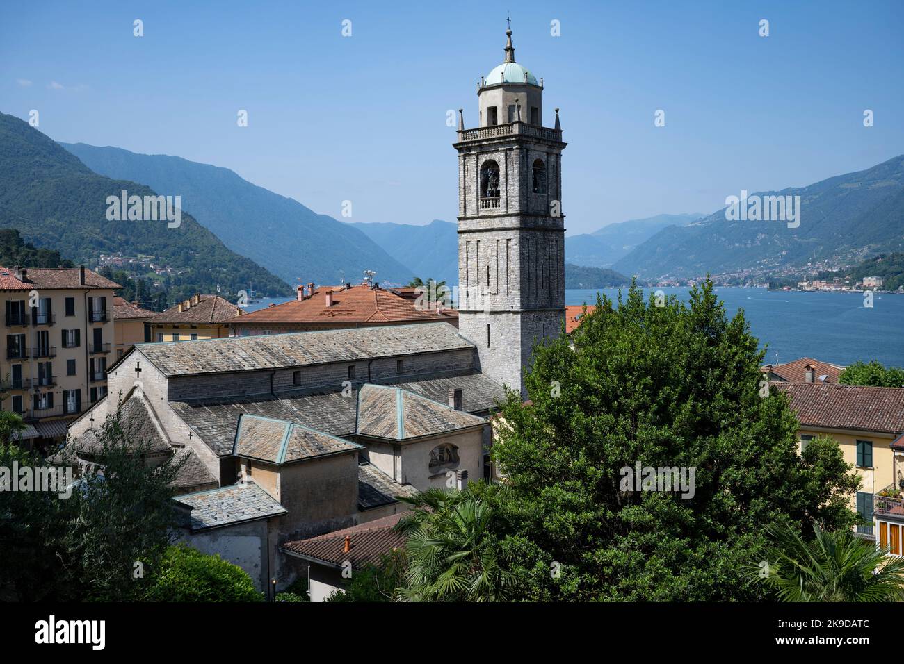 Basilica of St. Giacomo (Chiesa prepositurale di San Giacomo), Bellagio ...