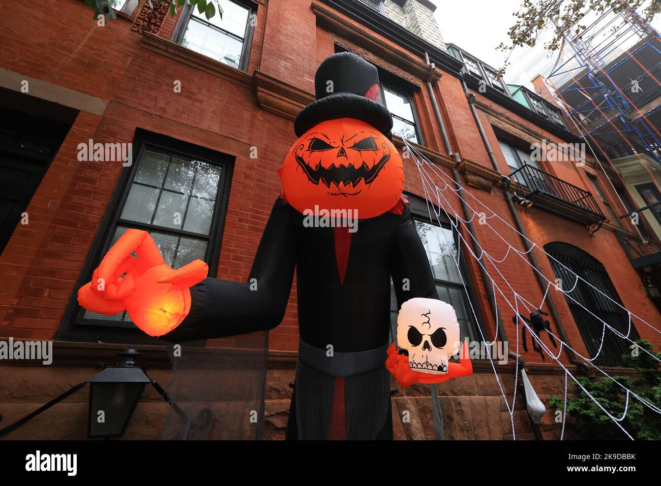 NEW YORK, NEW YORK - October 26, 2022: An inflatable pumpkin head ...
