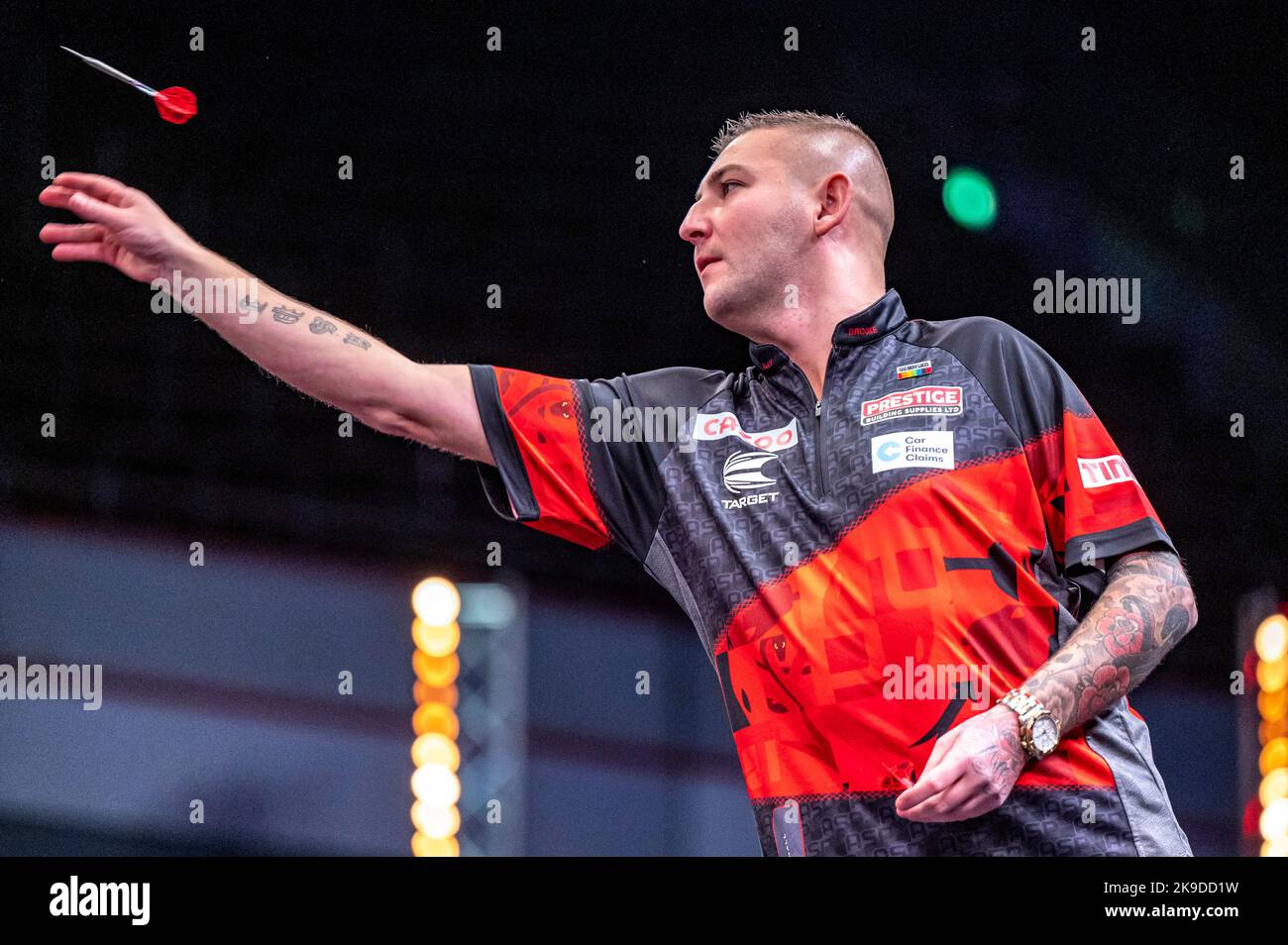 Nathan aspinall darts 2022 hi-res stock photography and images - Alamy