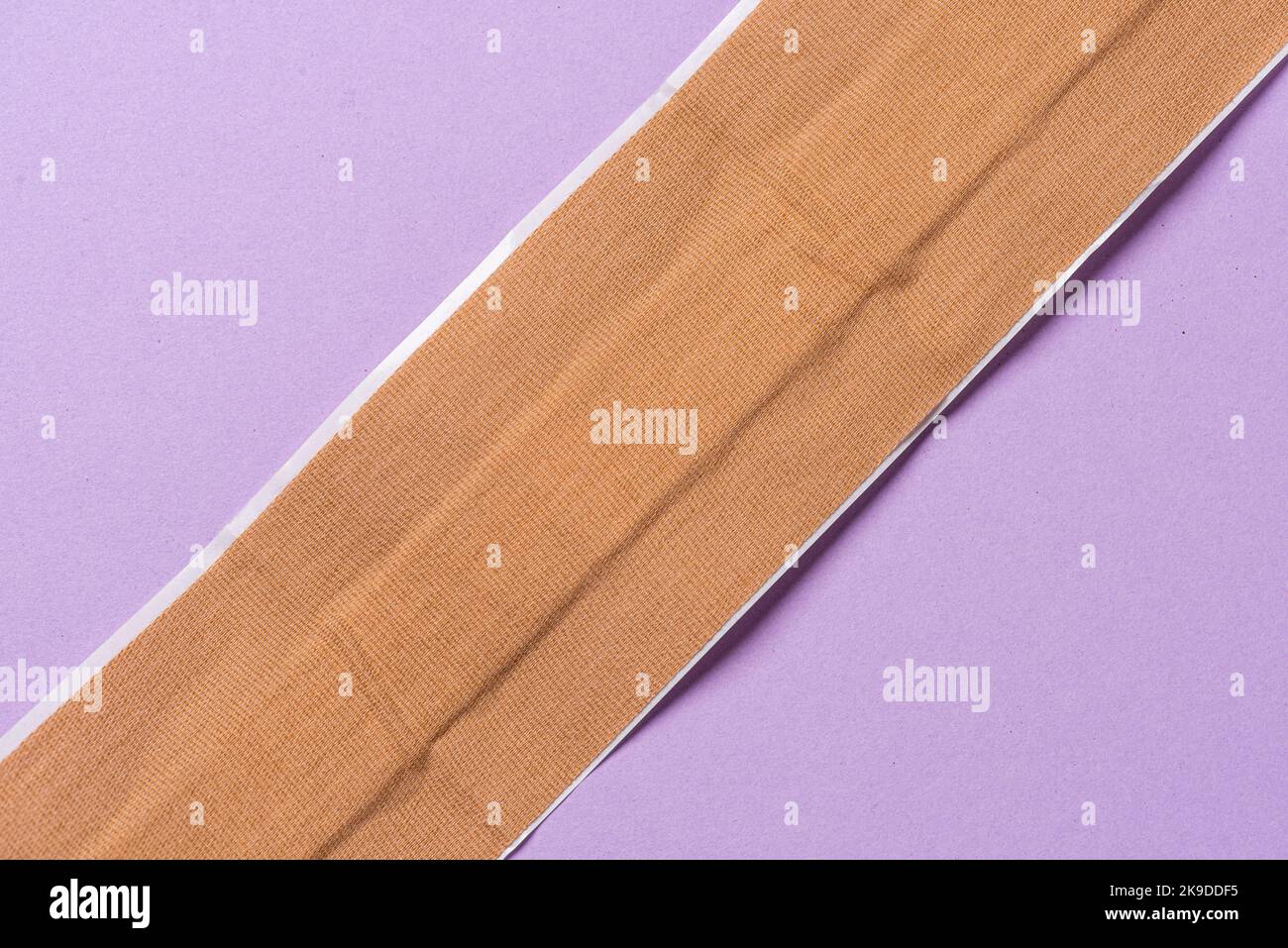 Wound woman plaster hi-res stock photography and images - Alamy