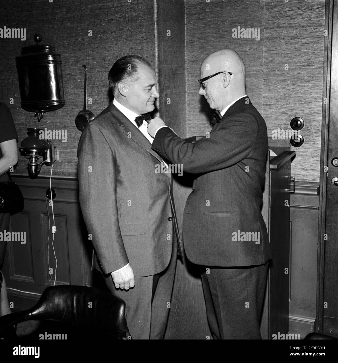 Awarding of medals Stock Photo - Alamy
