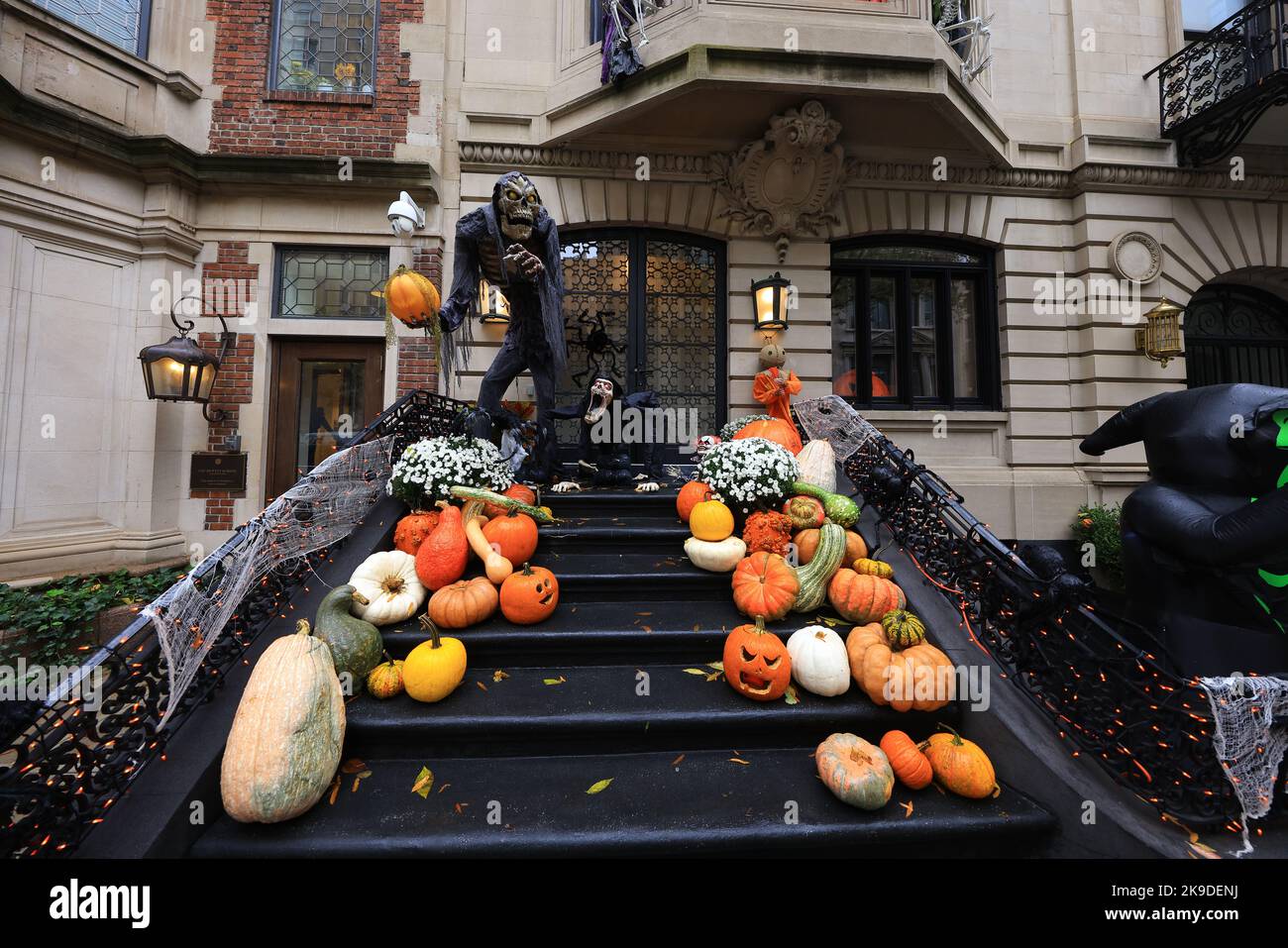 NEW YORK, NEW YORK - October 25, 2022: Carved pumpkins and terrifying ...