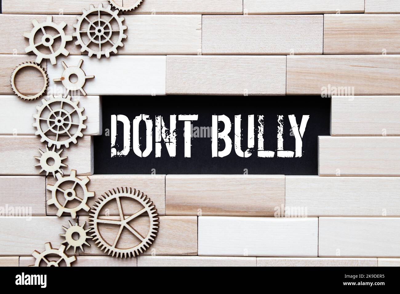 Don't go away. Message, quote, missing concept Stock Photo - Alamy