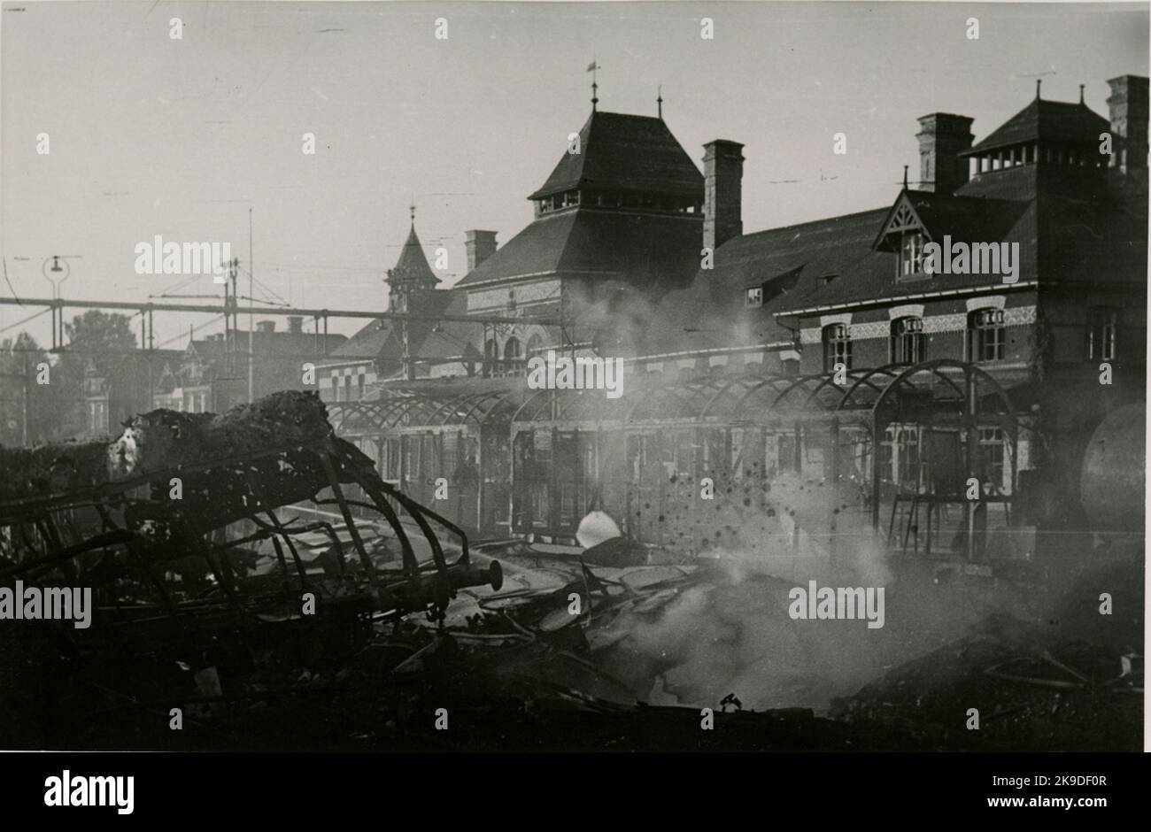 Avesta Krylbo station at the explosion of a German ammunition train ...