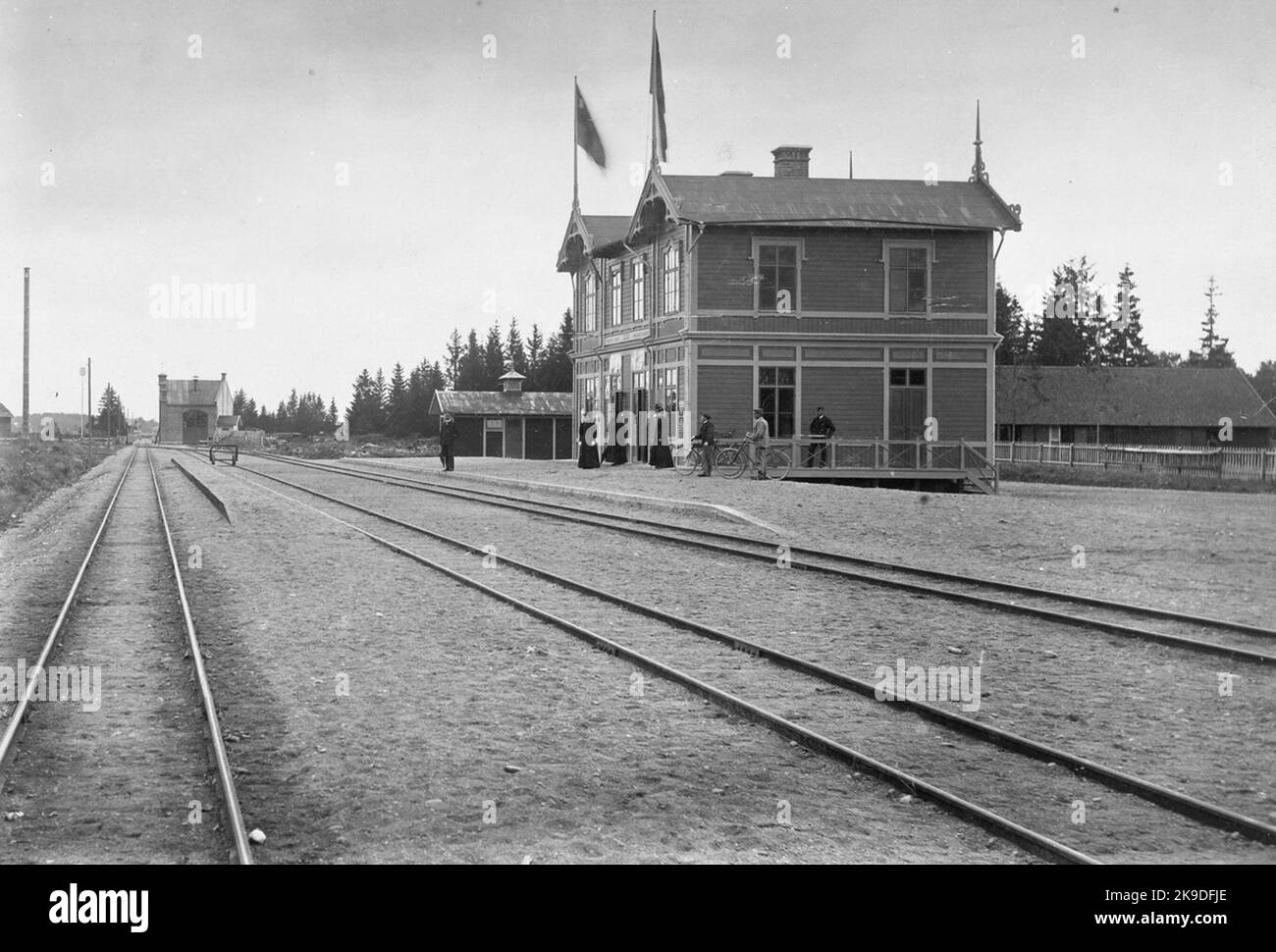 Station built in 1897. Two -storey station house in wood. Modernized in ...