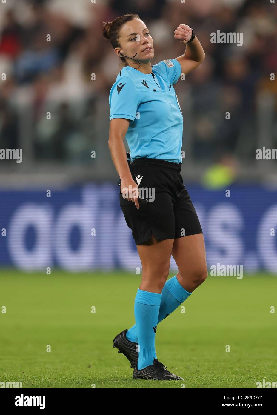Turin, Italy, 27th October 2022. The referee Marta Huerta De Haza of ...