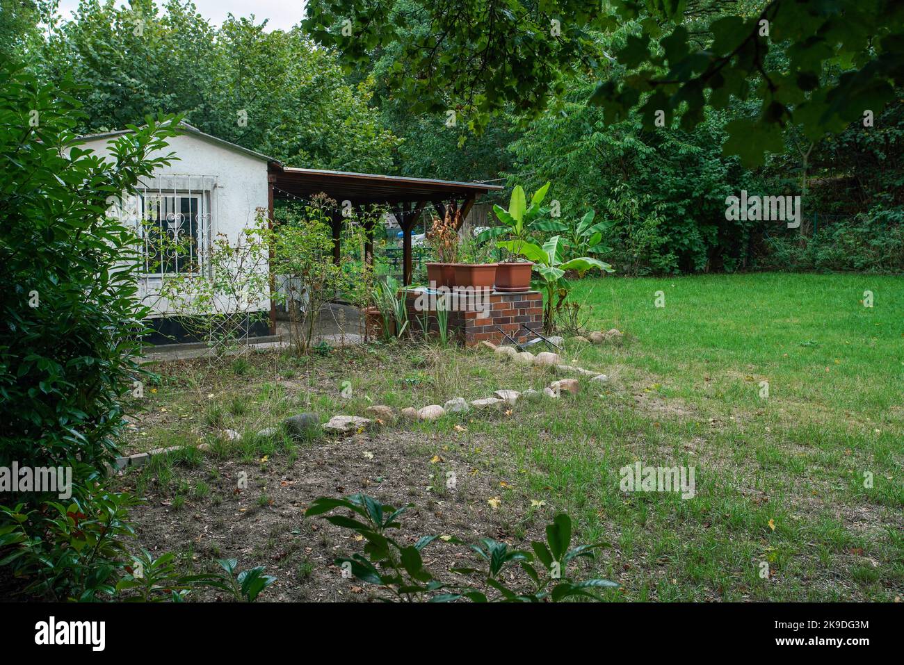 Very small (but stone!) country house (for summer weekends) and fun ...