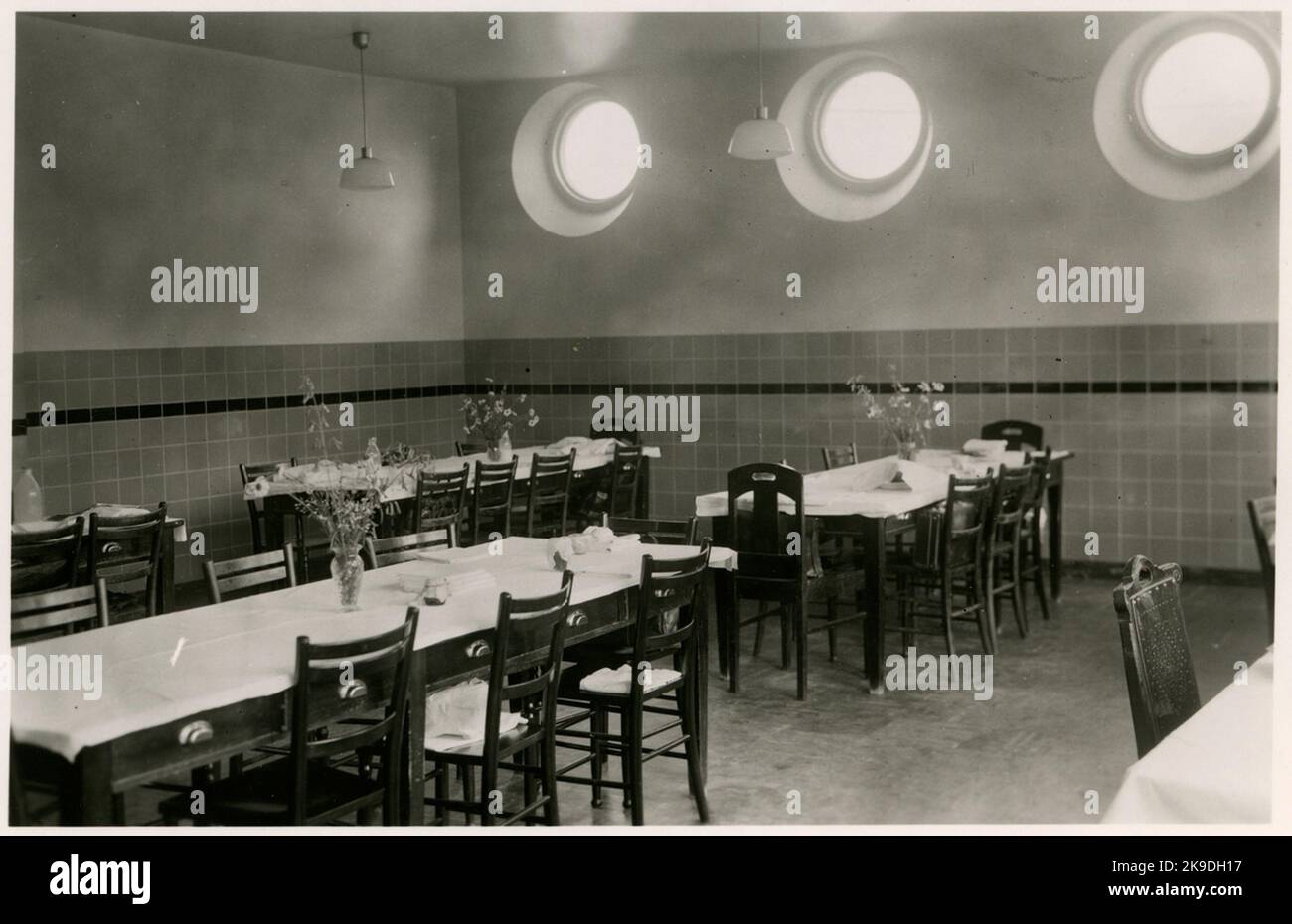 Dining room for the laundry facility's female staff at the operating ...