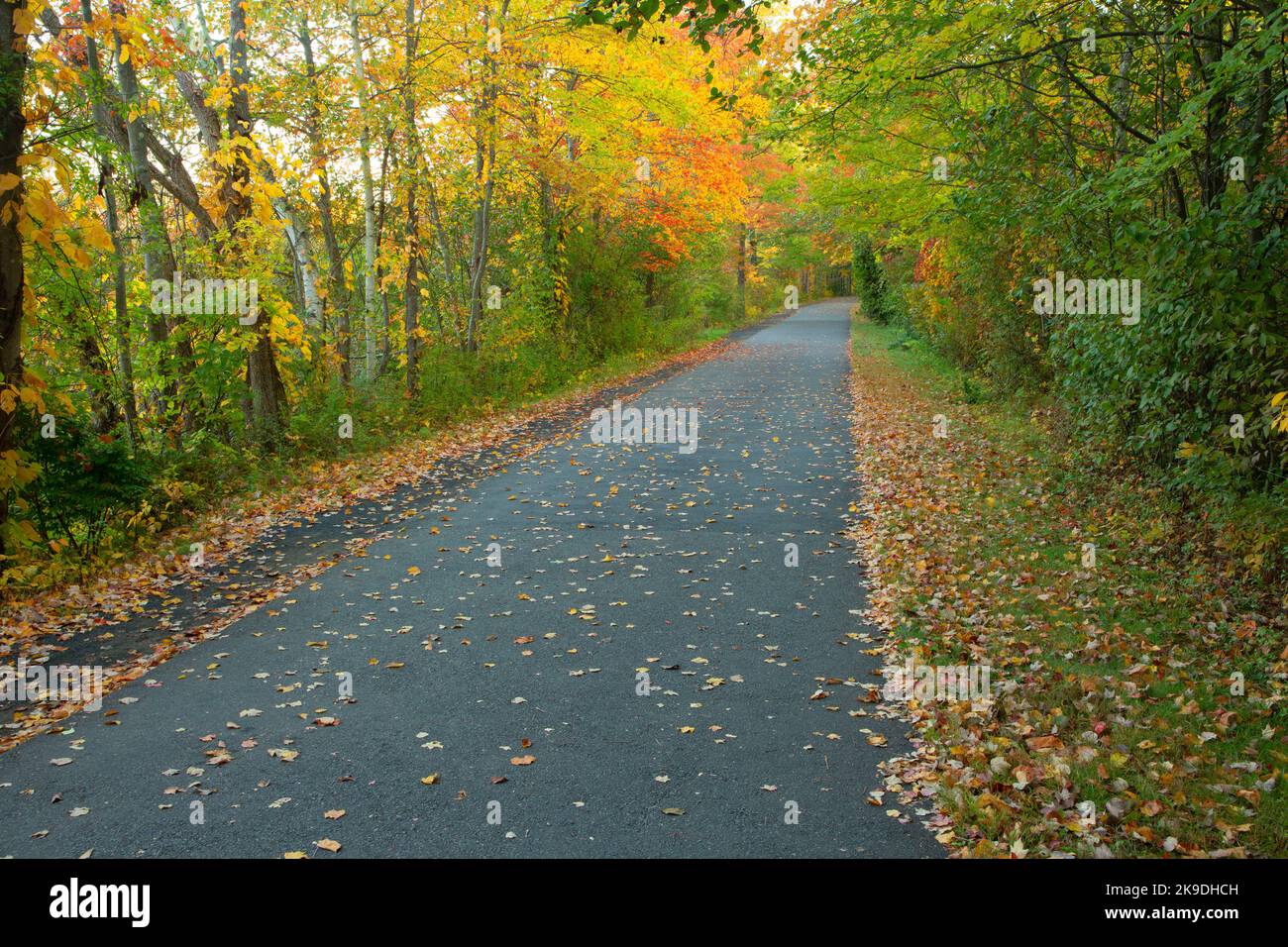 Farmington Canal Heritage Trail, Lock 12 Historical Park, Farmington ...