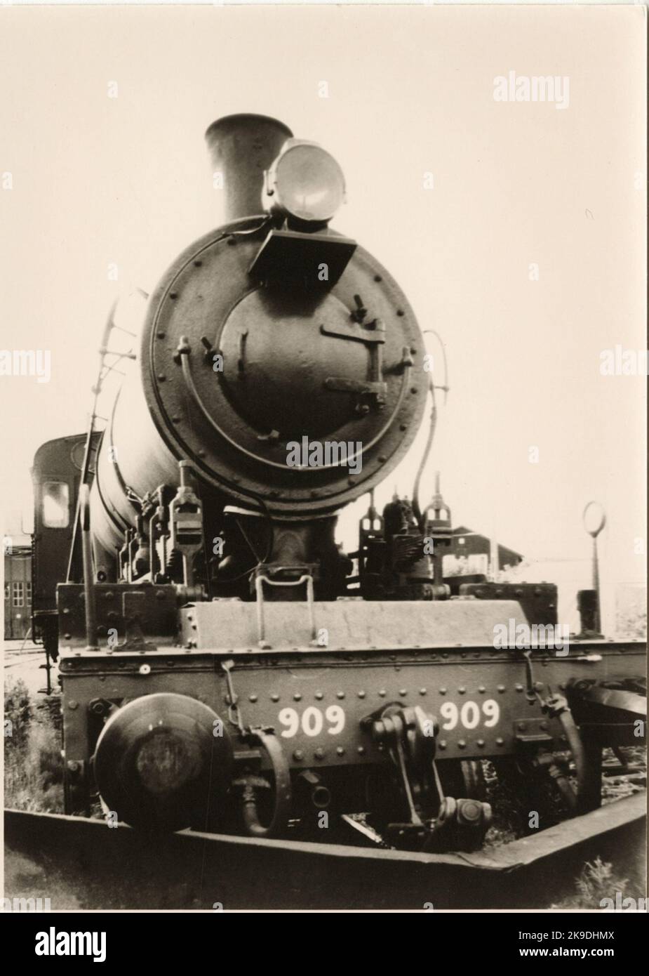 State Railways, SJ E2 909 in Långsele Stock Photo - Alamy