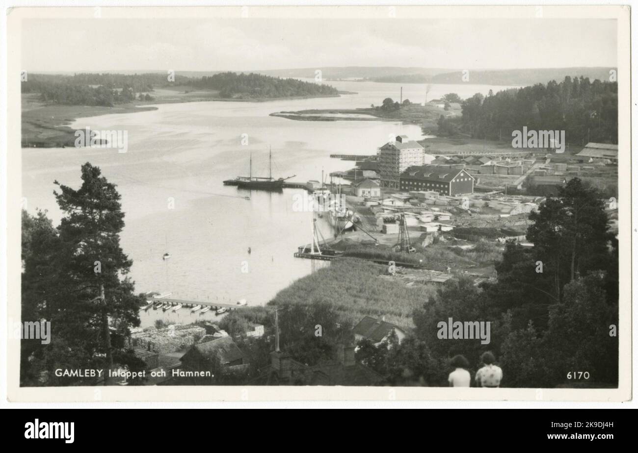 Harbor economy Cut Out Stock Images & Pictures - Alamy