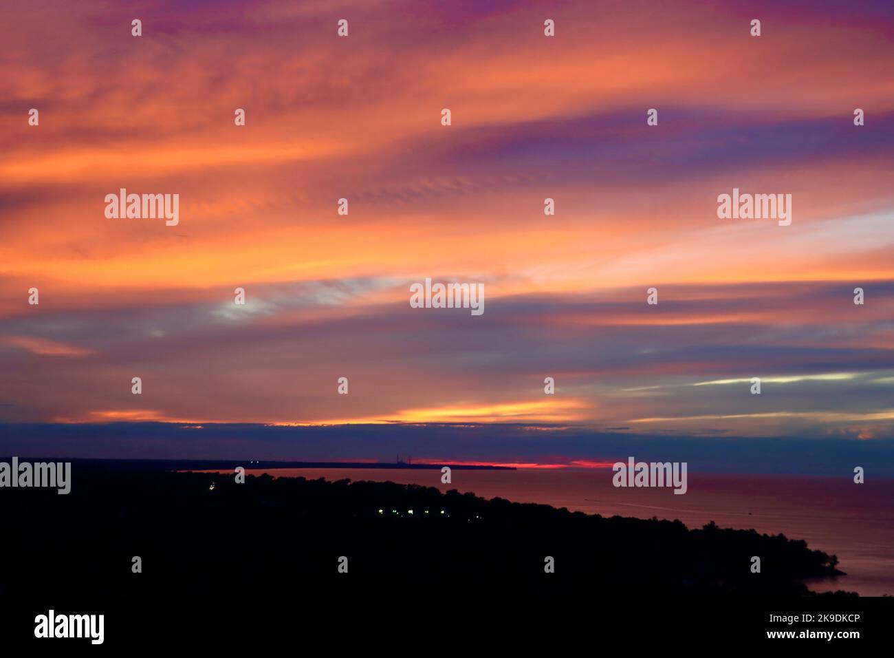 Dramatic and colorful sunset over Lake Erie Stock Photo - Alamy