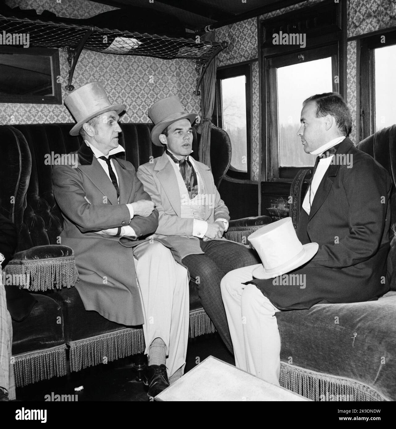 Historical train's journey from Stockholm to Gothenburg for the ...