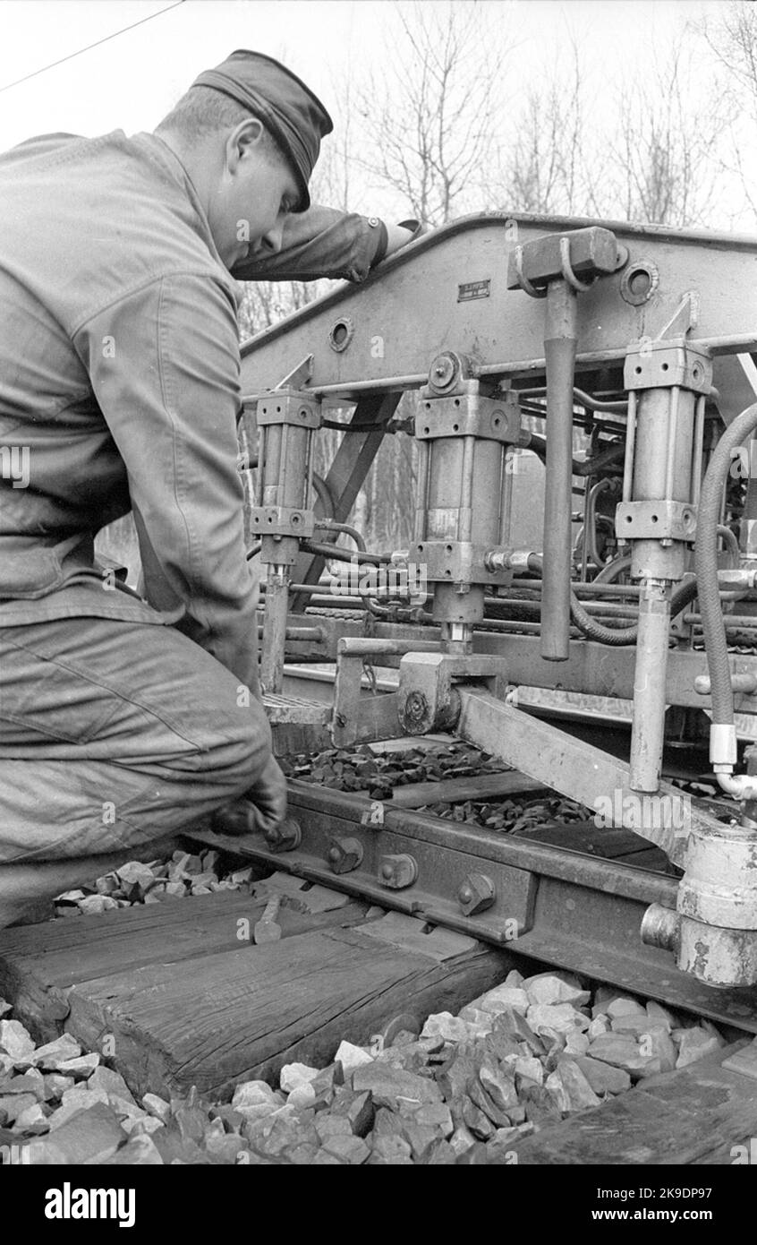 Track Revision in big teams. Adjustment of rail joints Stock Photo - Alamy