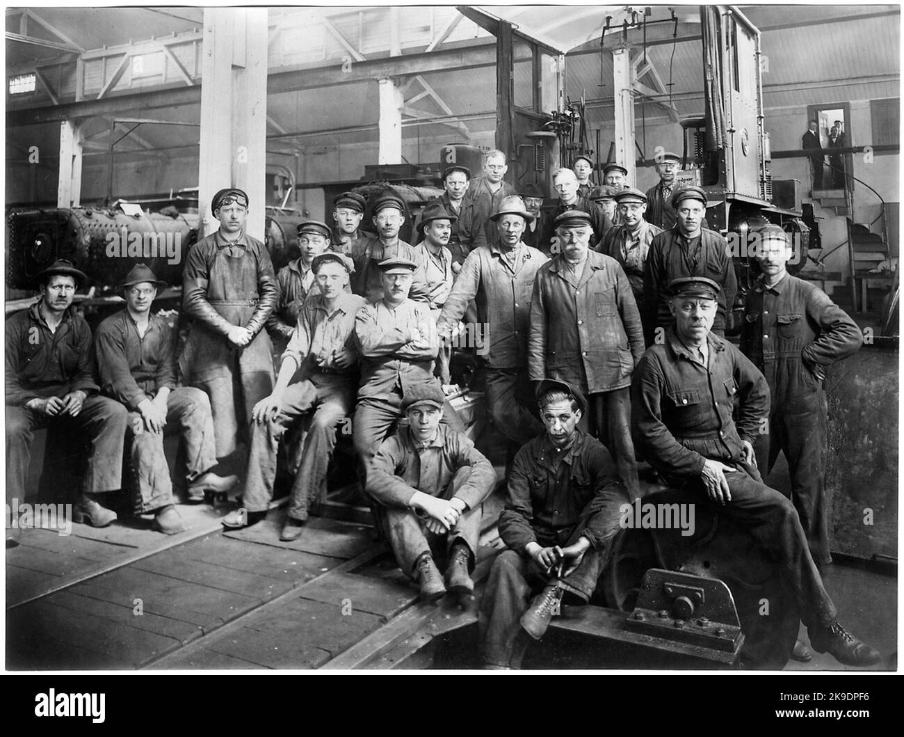 Group workers in industrial Cut Out Stock Images & Pictures - Alamy