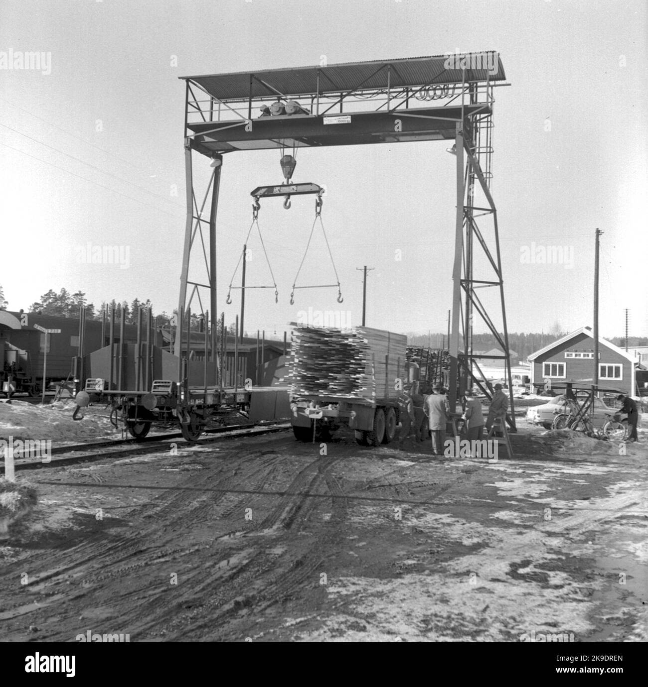 Loading with goat crane Stock Photo - Alamy