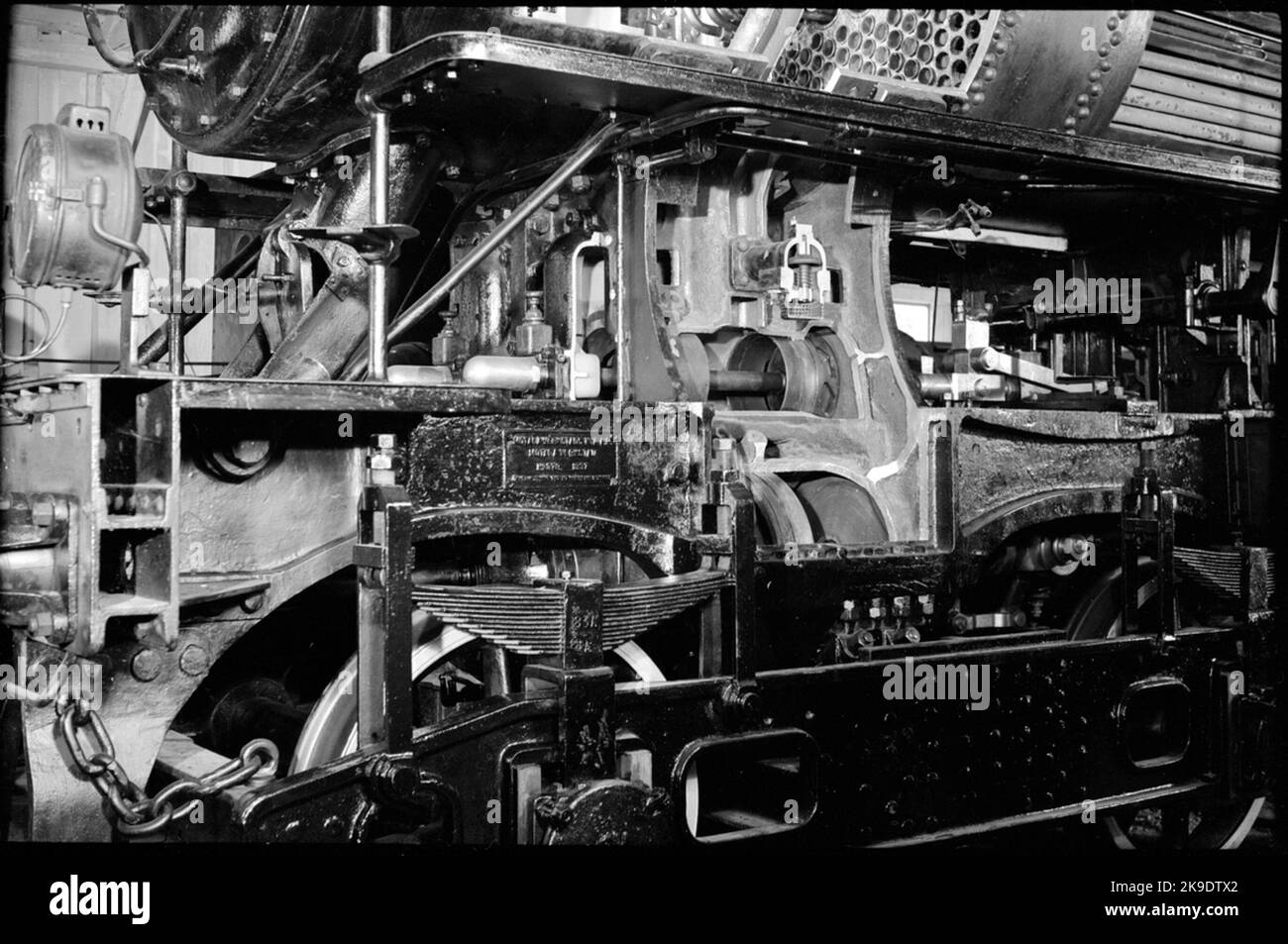 The locomotive and carriage hall in Tomteboda with the State Railways ...