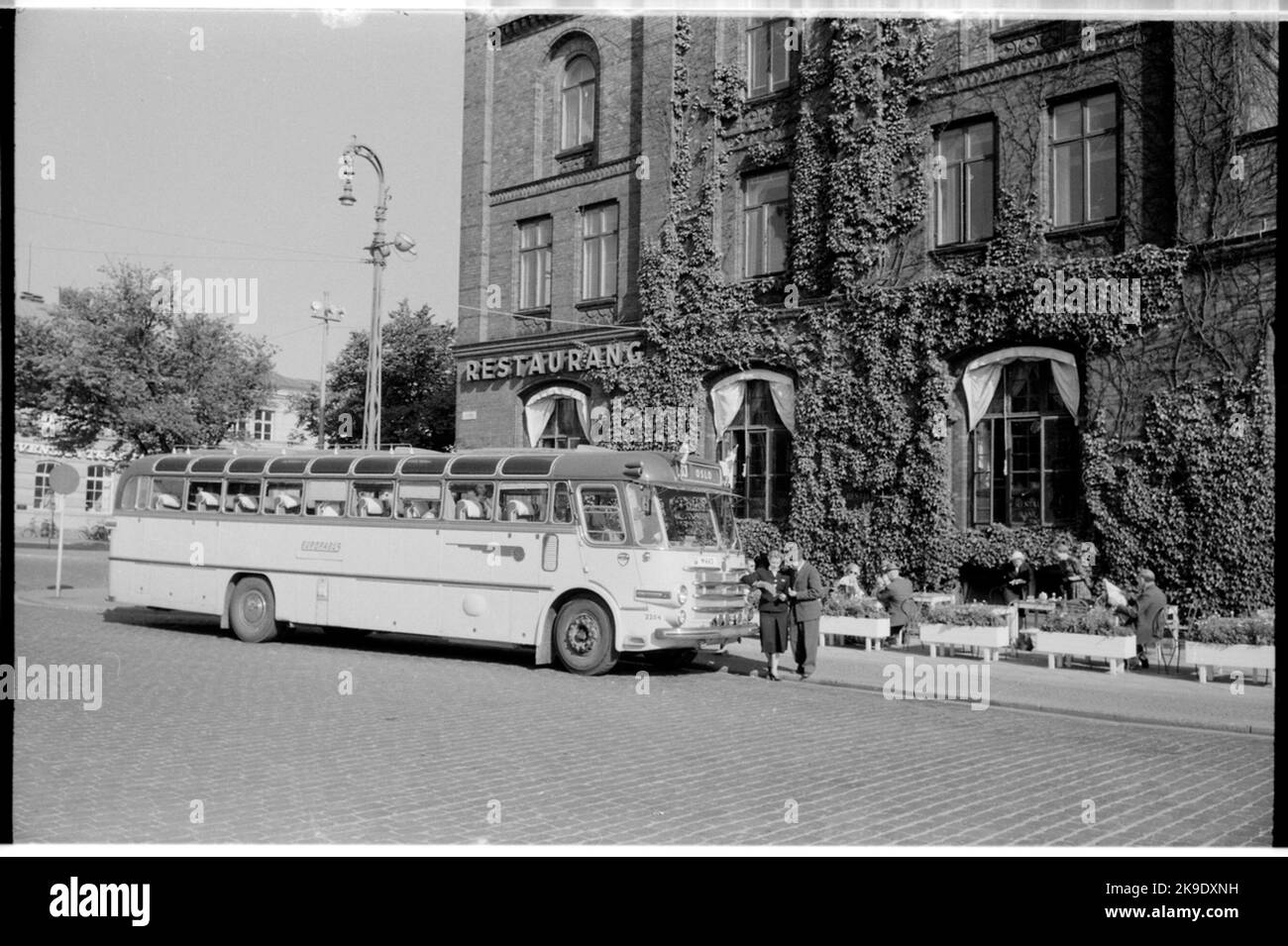 1950s bus vintage bus vintage buses hi-res stock photography and images ...