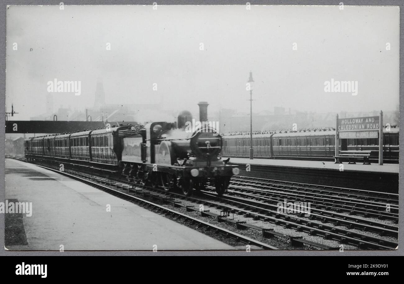 Steam Local number 872 at Holloway and Caledonian Road Station. First ...