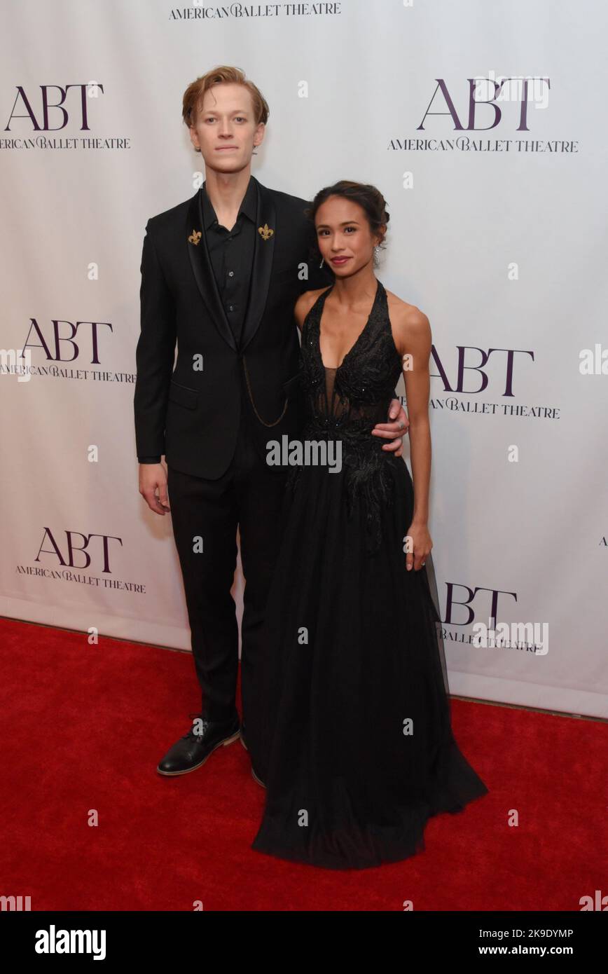 New York, USA. 27th Oct, 2022. Jarod Curley and Léa Fleytoux attend the ...