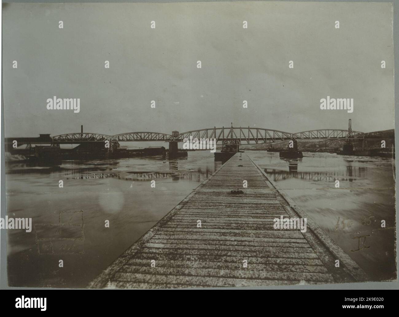 Bridge building over the Göta River Stock Photo - Alamy