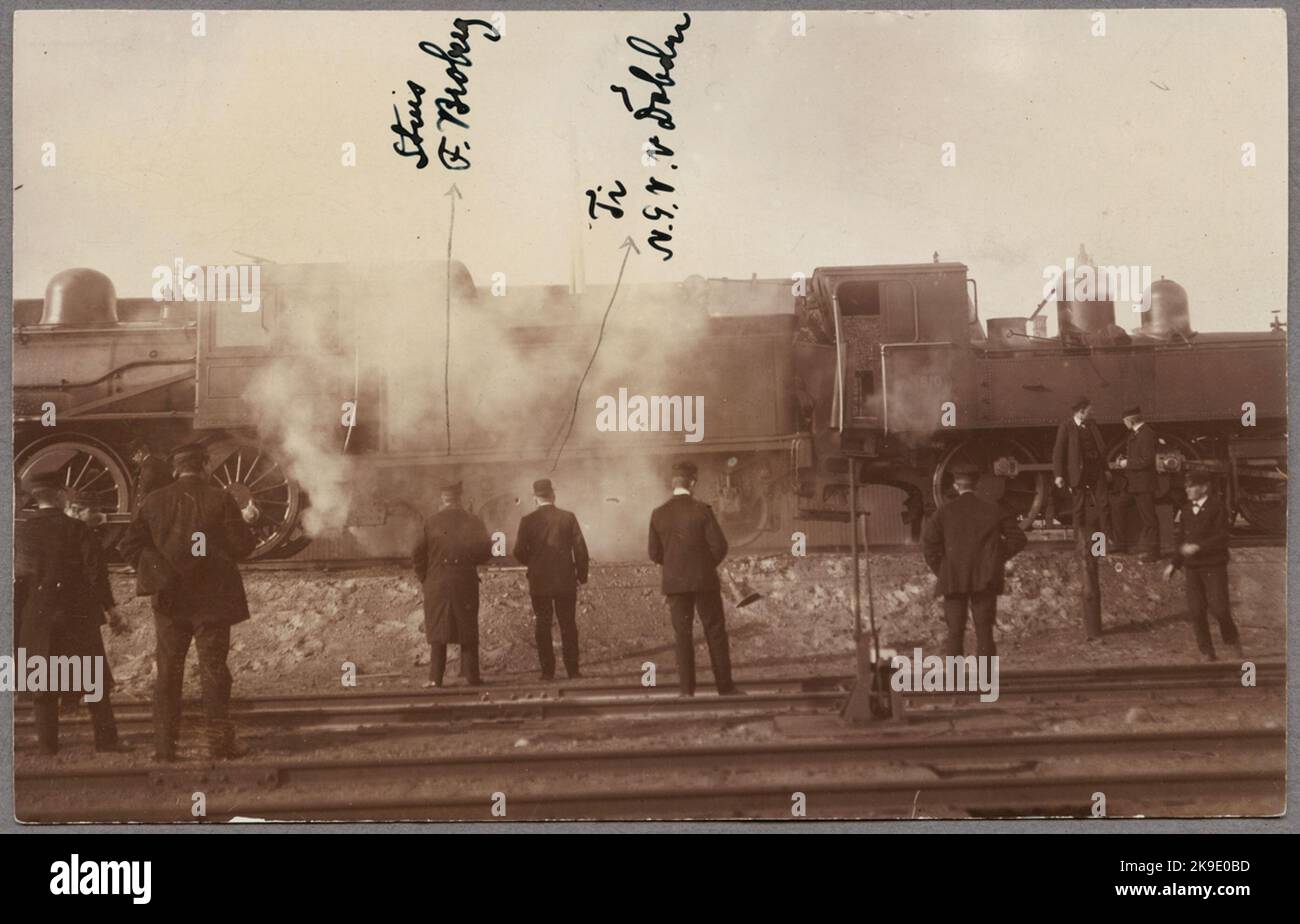 The State Railways, SJ KE 910. Personnel and steam locomotives at the ...