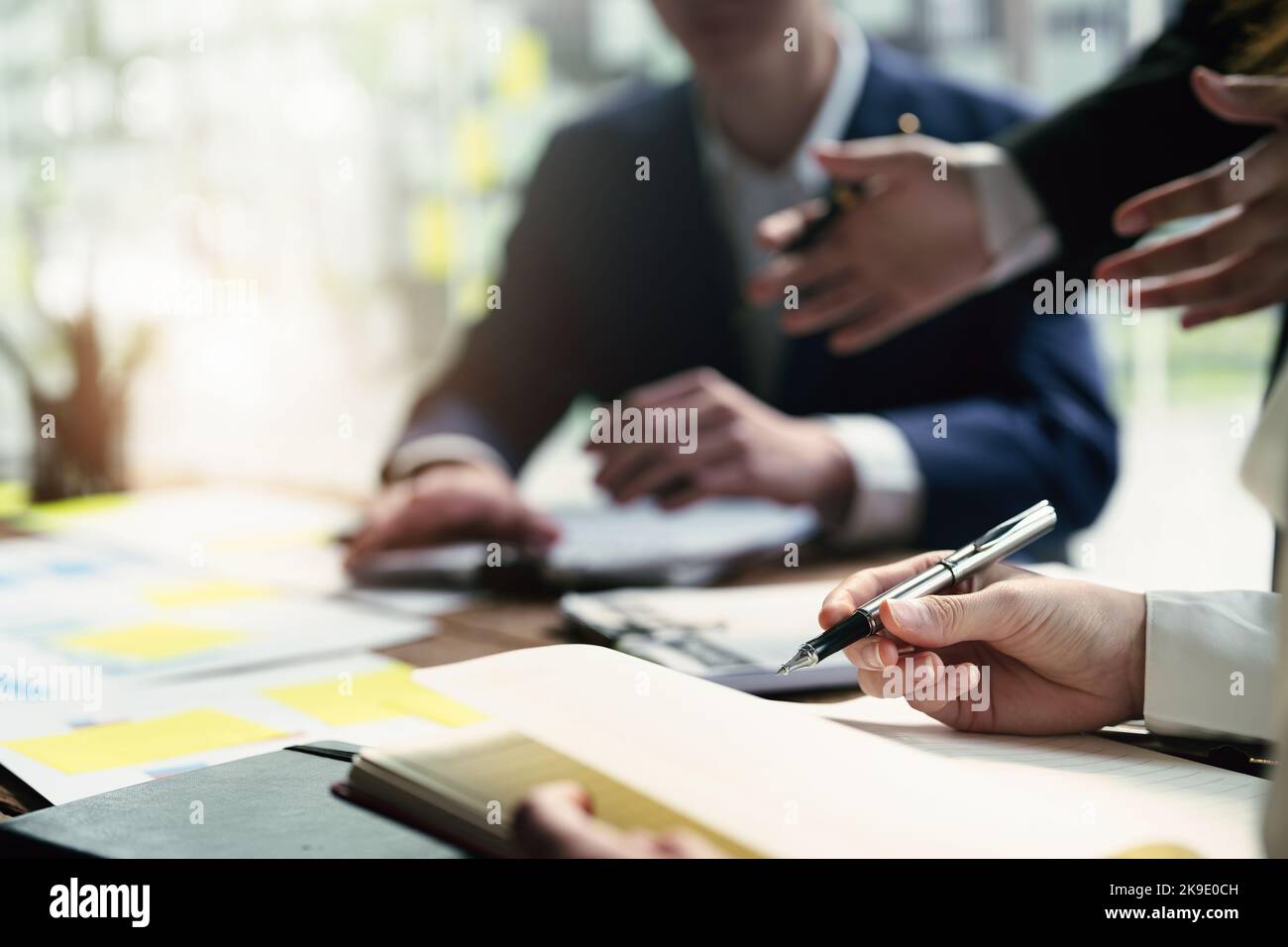 Male businessman pointing to take summarizing marketing strategy ...