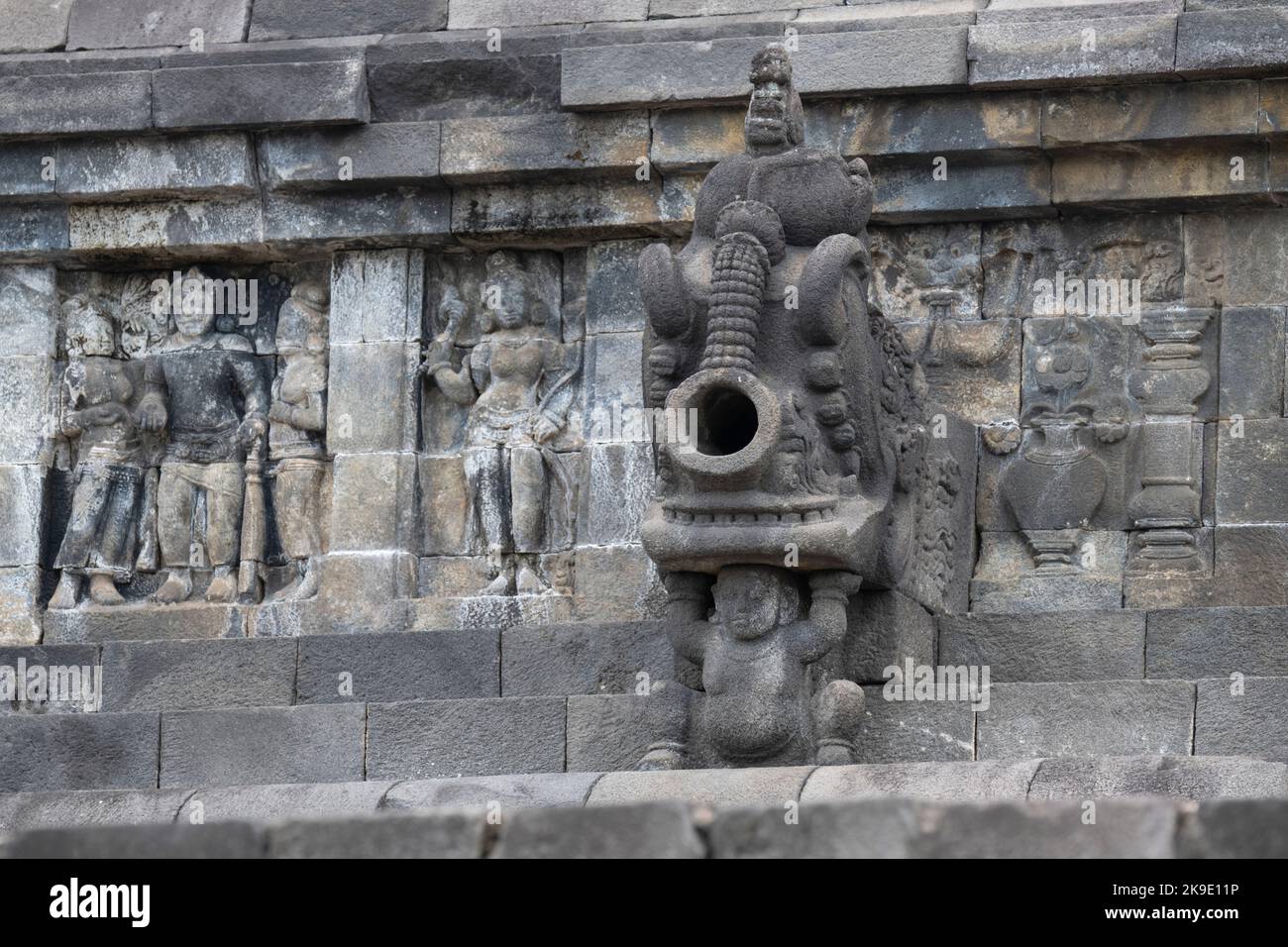 Indonesia, Java, Borobudur. The largest Buddhist monument in the world ...